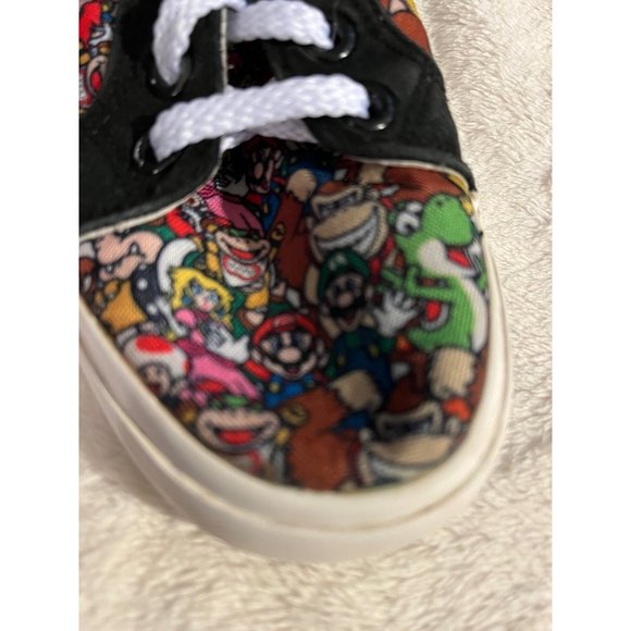 Nintendo | Shoes | Super Mario Bros Boys License Shoes Sizes 3 | Poshmark
